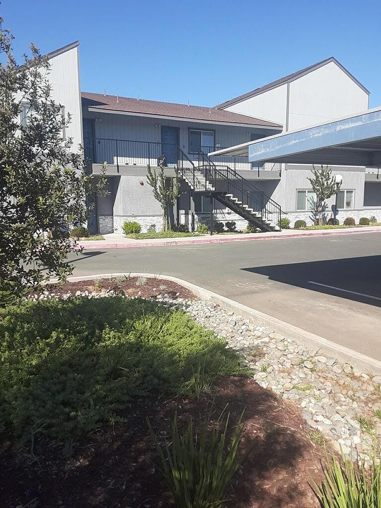 405 N Lincoln Way #105, Galt, CA 95632 | Zillow