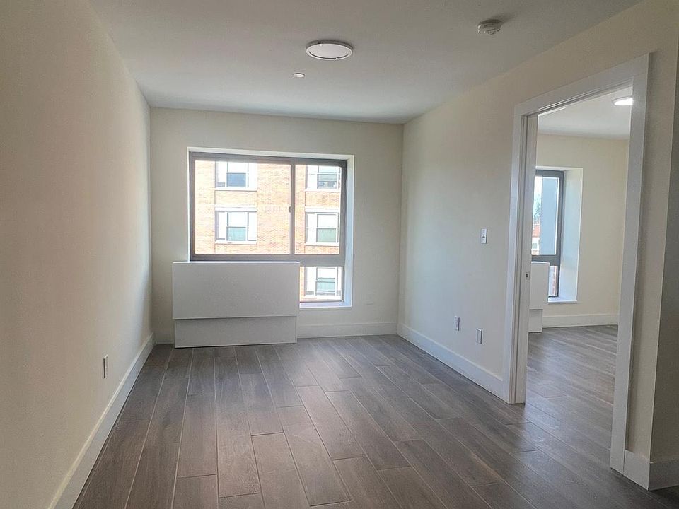 2438 Lyvere St Bronx, NY, 10461 - Apartments for Rent | Zillow