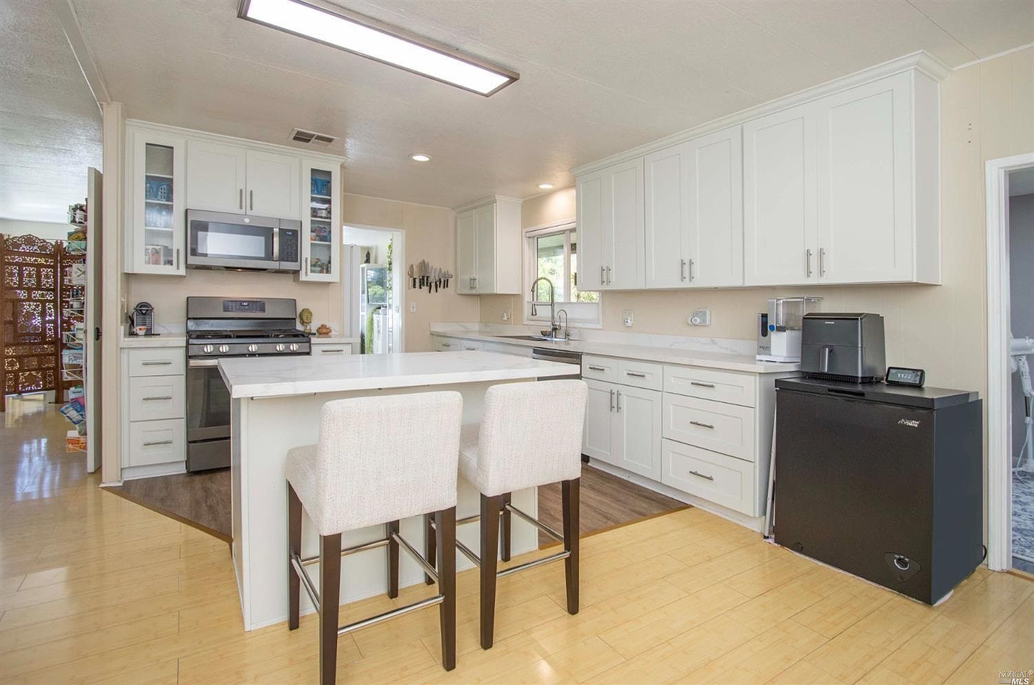 26 Meadow View Dr, Novato, CA 94949 | Zillow