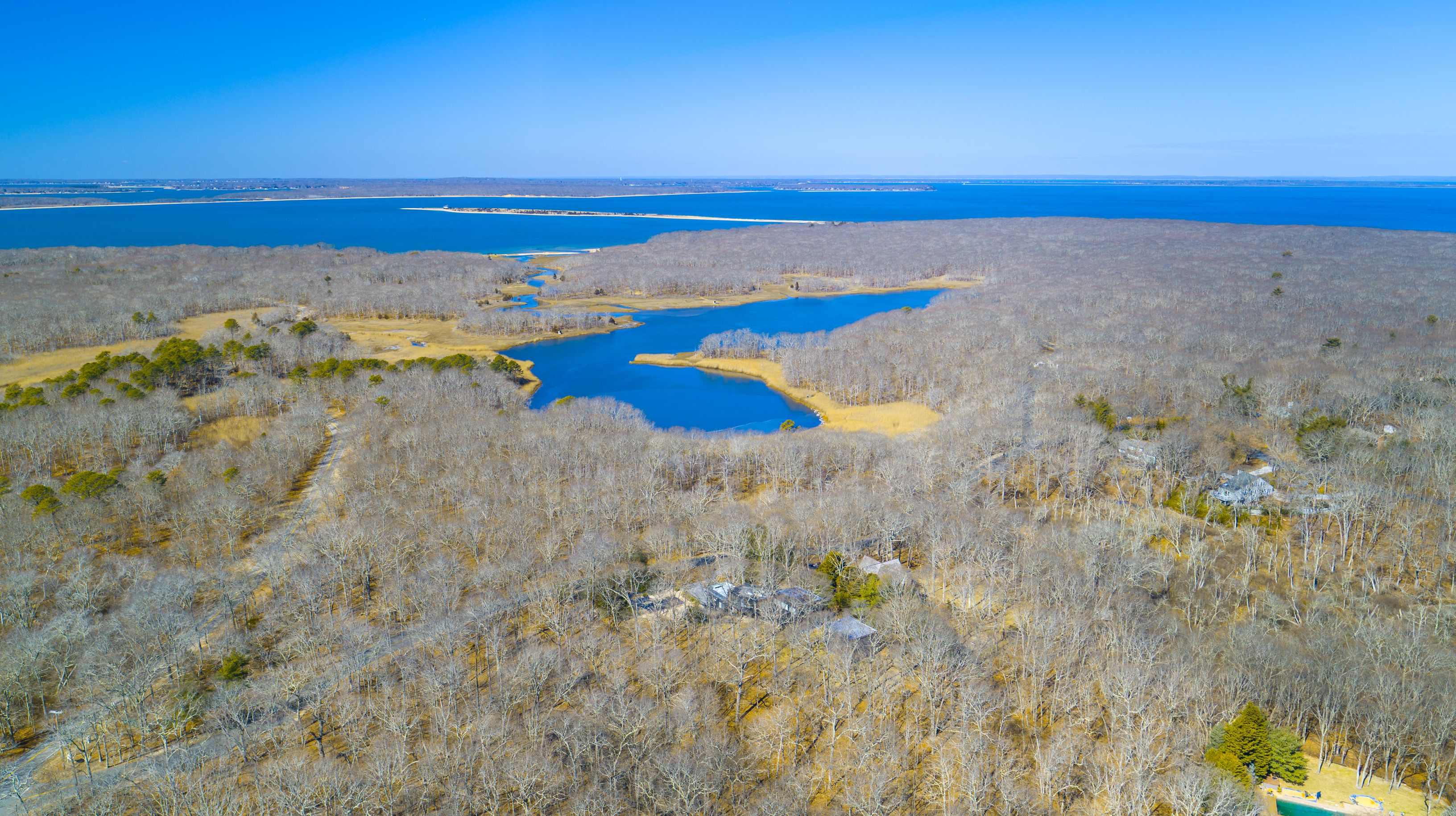2 Cedar Point Rd, East Hampton, NY 11937 | Out East