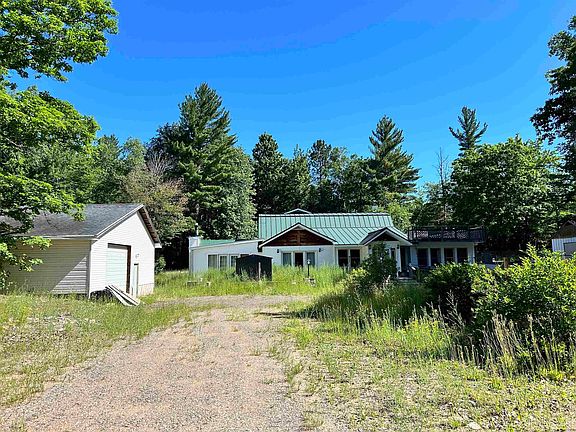 109 Brown Deer Rd, Marquette, MI 49855 | MLS #50146970 | Zillow