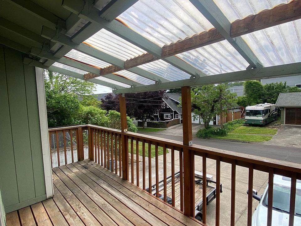 10528 SE 24th Ave, Milwaukie, OR 97222 | Zillow