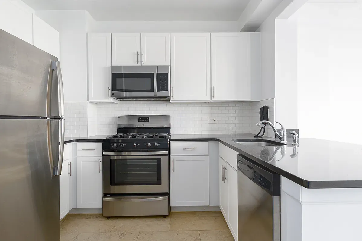 140 Riverside Boulevard #820 in Lincoln Square, Manhattan | StreetEasy