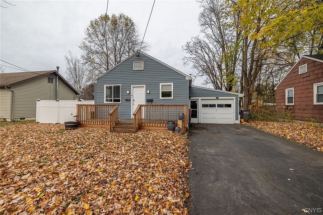129 N Crescent Dr, Rome, NY 13440 | Zillow