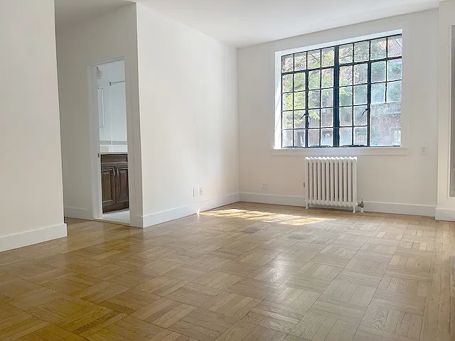 72 Barrow Street #1L in West Village, Manhattan | StreetEasy