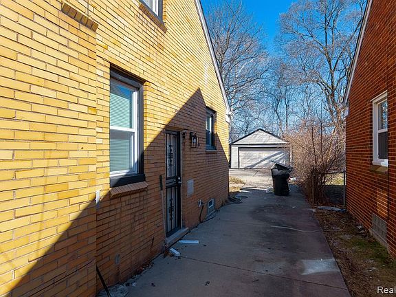 18666 Forrer St, Detroit, MI 48235 | MLS #20230094177 | Zillow
