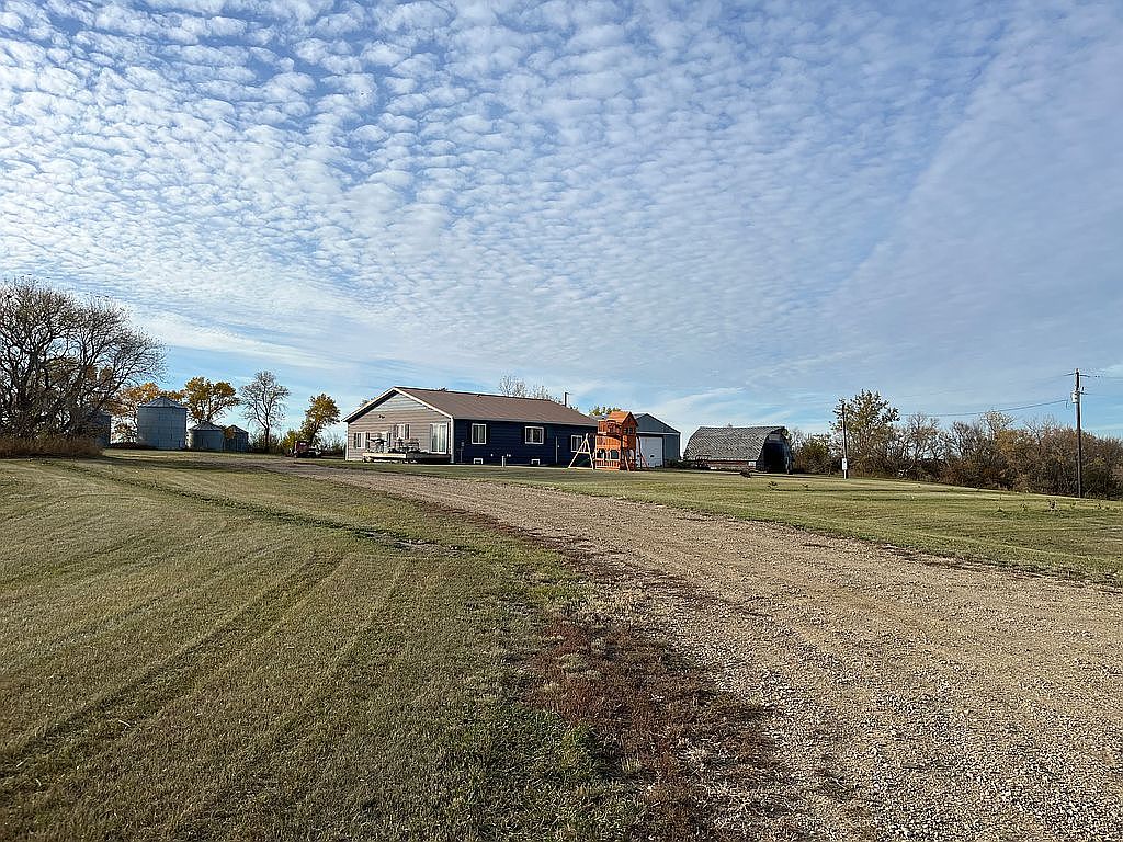 9075 107th Ave NW, Wildrose, ND 58795 | Zillow