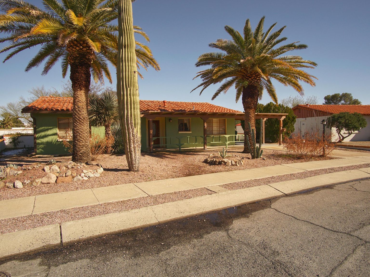 149 E La Soledad, Green Valley, AZ 85614 | Zillow