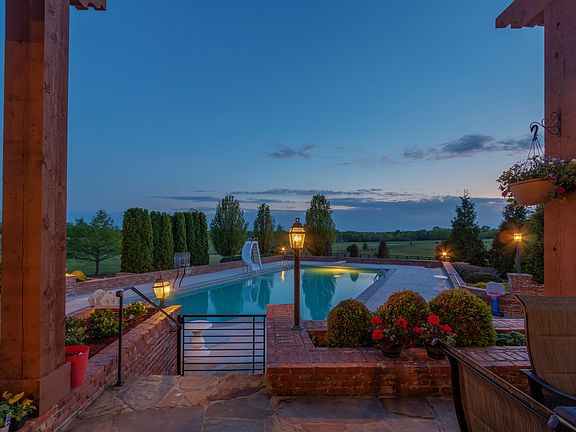 1747 Bethlehem Rd, Paris, KY 40361 | MLS #23011079 | Zillow