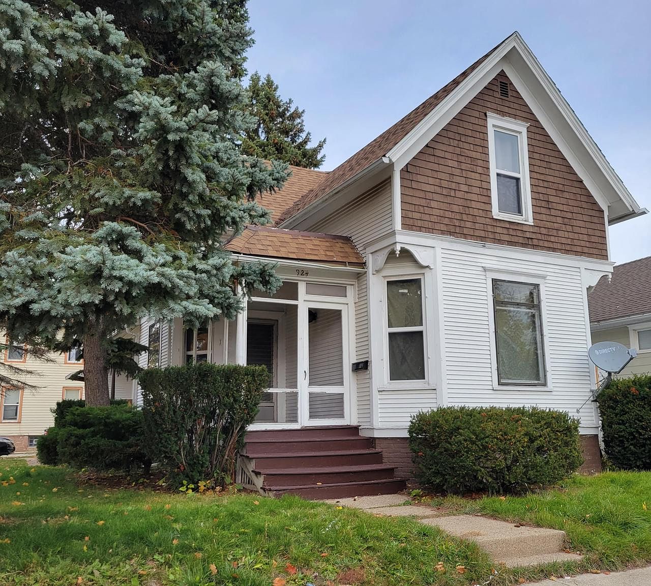 924 Hagerer St, Racine, WI 53402 | Zillow