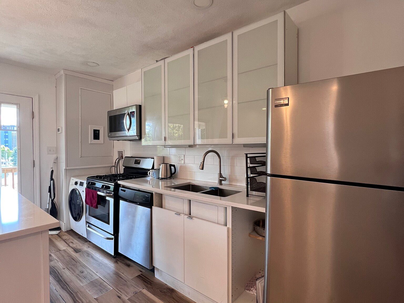 104 Thorndike St #2B3, Cambridge, MA 02141 | Zillow