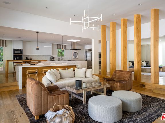 1130 Maytor Pl, Beverly Hills, CA 90210 | MLS #22-183827 | Zillow