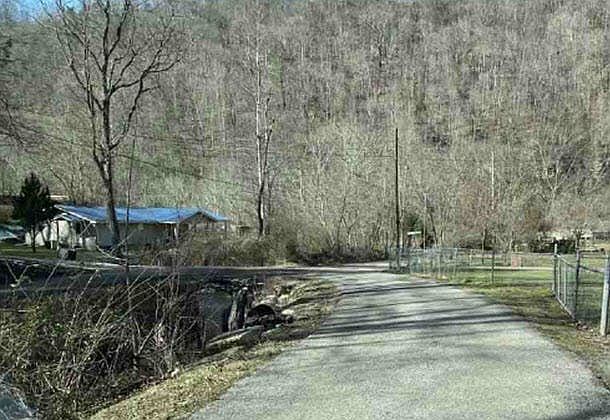 158 Lower Pigeon Br, Ashcamp, KY 41512 | Zillow