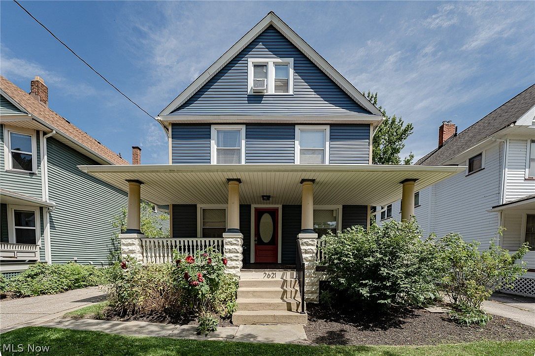 2621 E 126th St, Cleveland, OH 44120 | Zillow