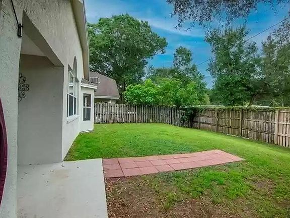 5666 Paddock Trail Dr, Tampa, FL 33624 | Zillow