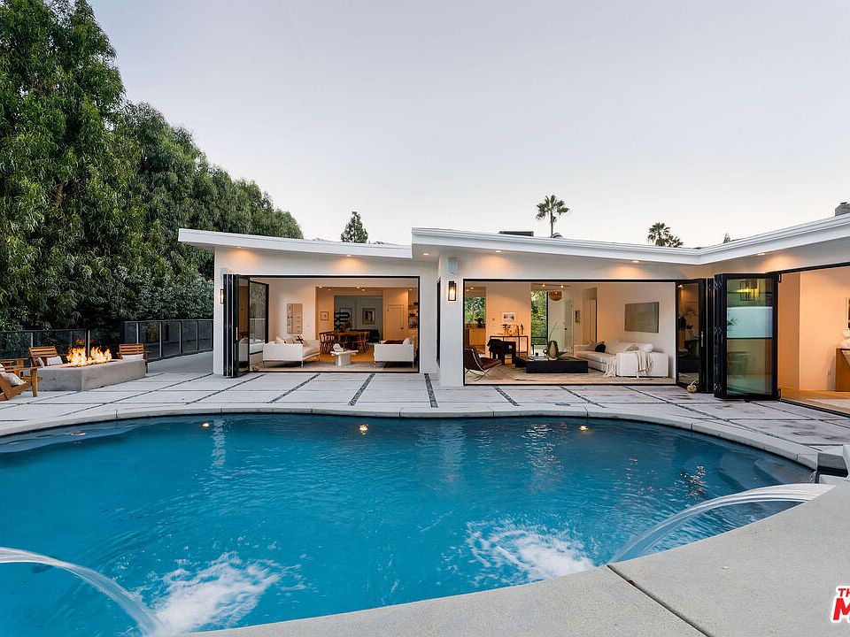 2600 Zorada Dr, Los Angeles, CA 90046 | MLS #23-274161 | Zillow