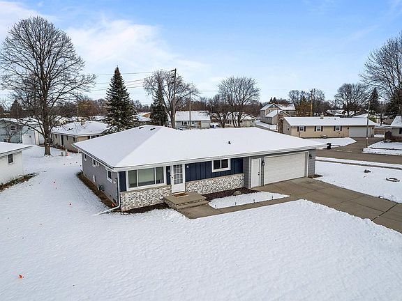 4 Tracy Ct, Appleton, WI 54915 | MLS #50284557 | Zillow
