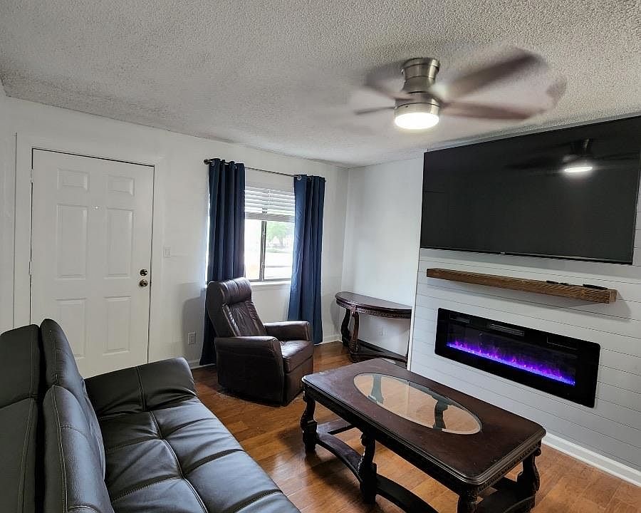 403 Hayden Rd APT 148, Tallahassee, FL 32304 | Zillow