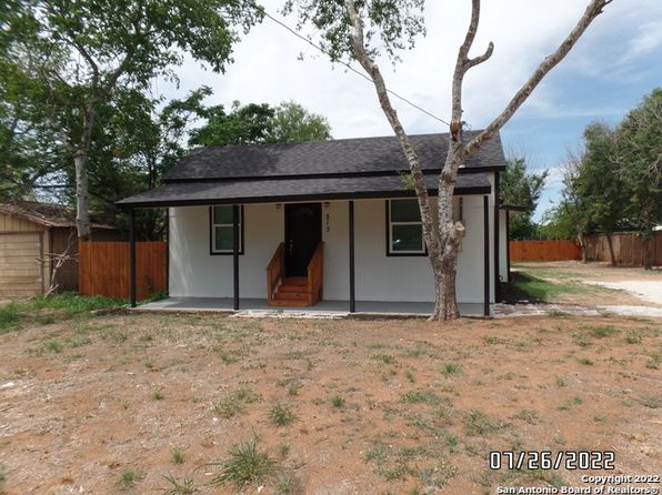 Pearsall TX Real Estate - Pearsall TX Homes For Sale | Zillow