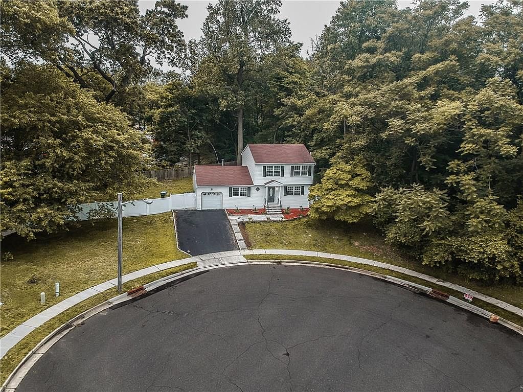 16 Marie Ln, Edison, NJ 08817 | Zillow