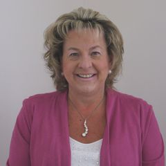 Lori Snow - Real Estate Agent in Mesa, AZ - Reviews | Zillow