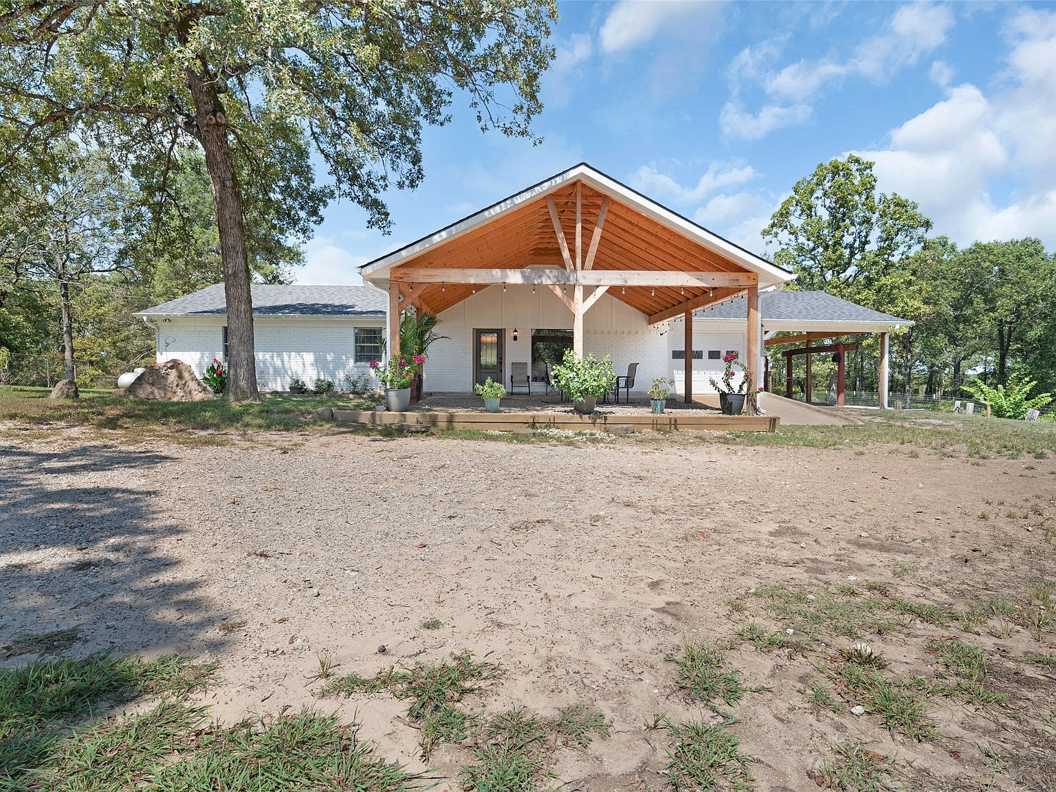 899 Rs County Rd #3210, Emory, TX 75440 | Zillow