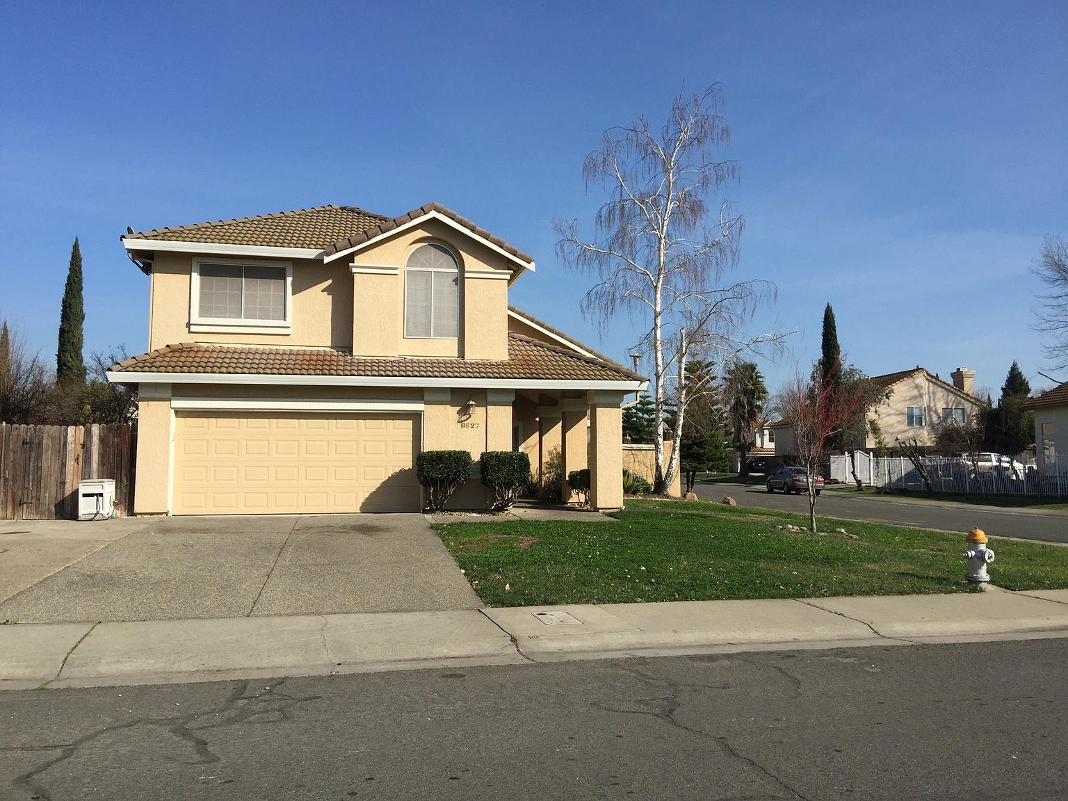 8627 Maple Hall Dr, Sacramento, CA 95823 | Zillow