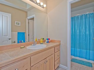 6704 E Crest View Loop SE, Snoqualmie, WA 98065 | Zillow