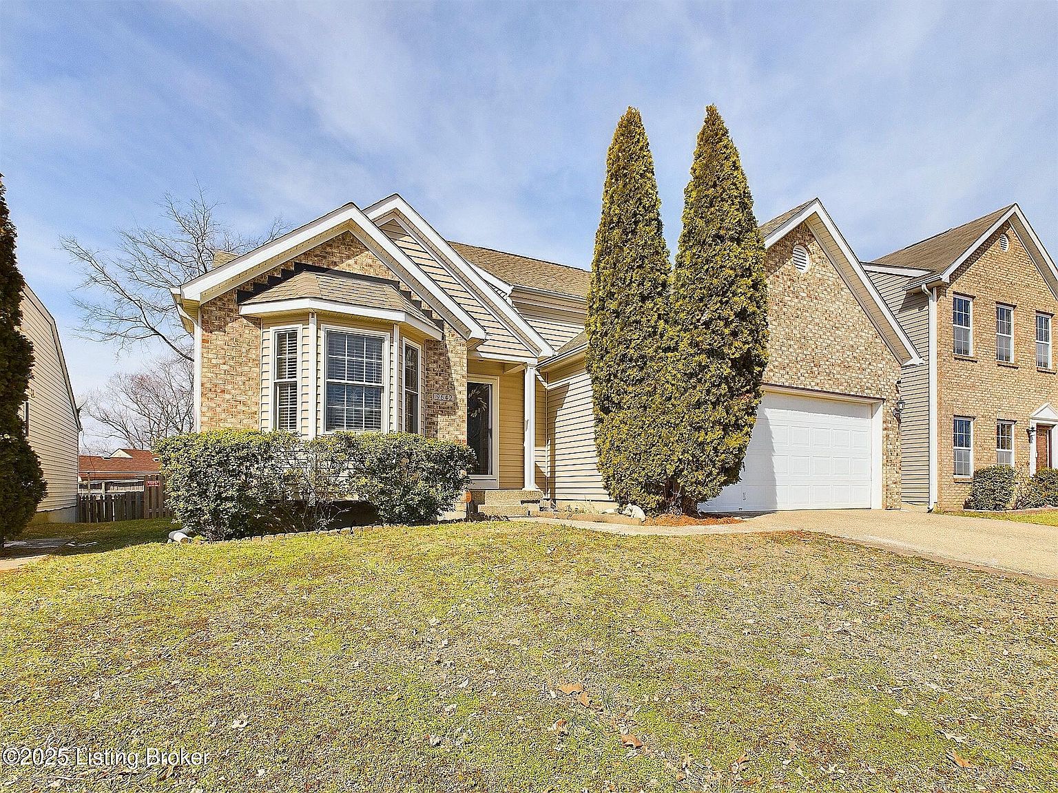 9642 River Trail Dr, Louisville, KY 40229 | Zillow