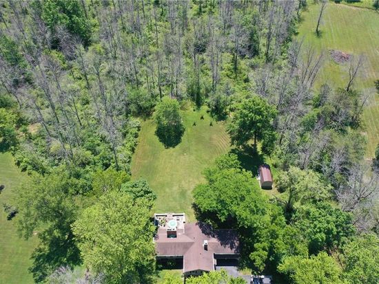 803 Sturgeon Point Rd, Derby, NY 14047 | Zillow