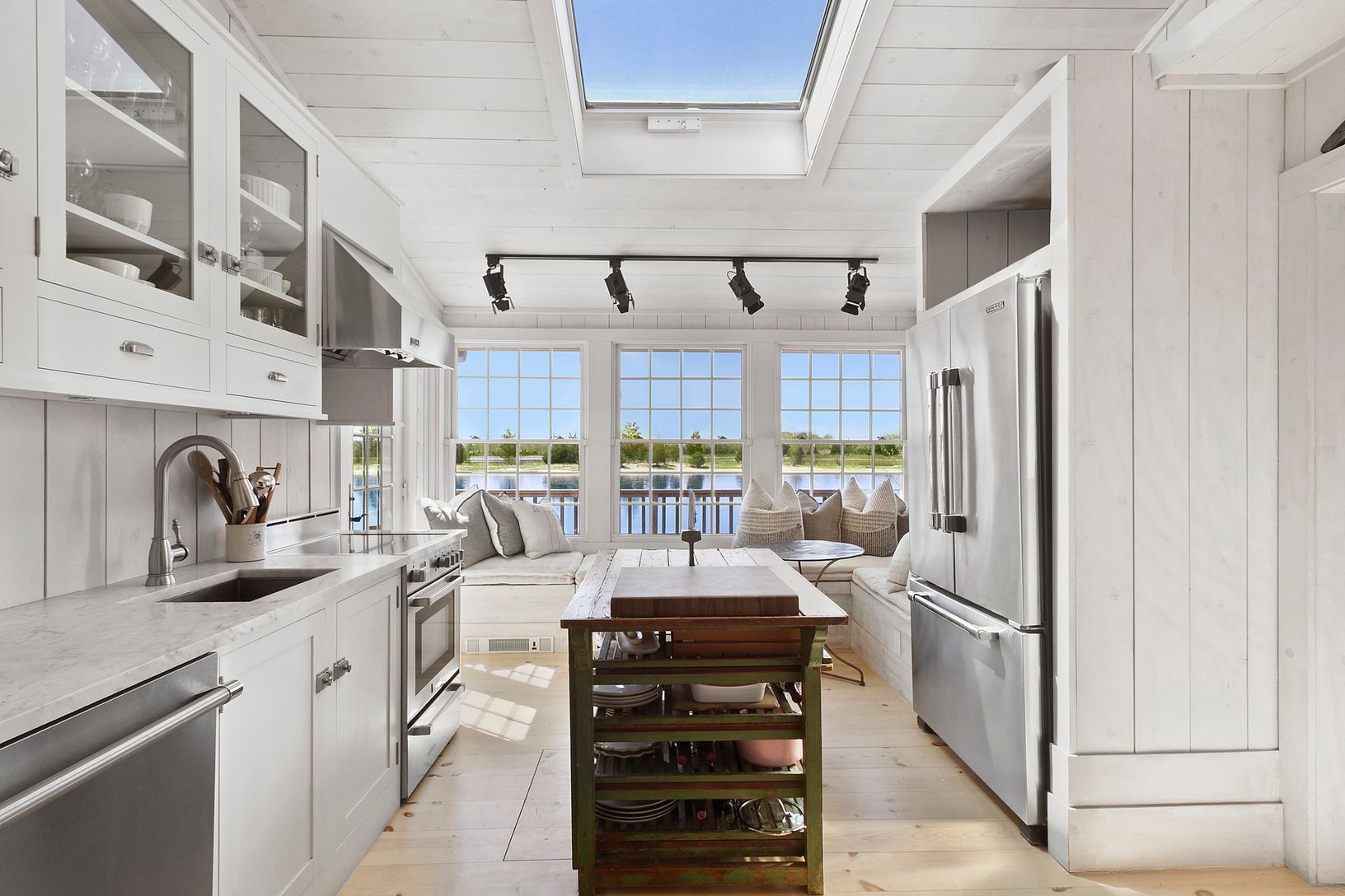 278 Towd Point Rd, Southampton, NY 11968 | Out East