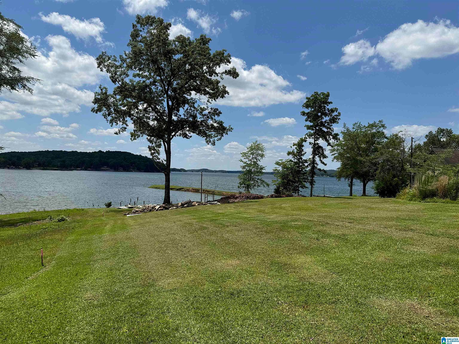 645 Lake Ridge Lane 1/2 #23, Talladega, AL 35160 | Zillow