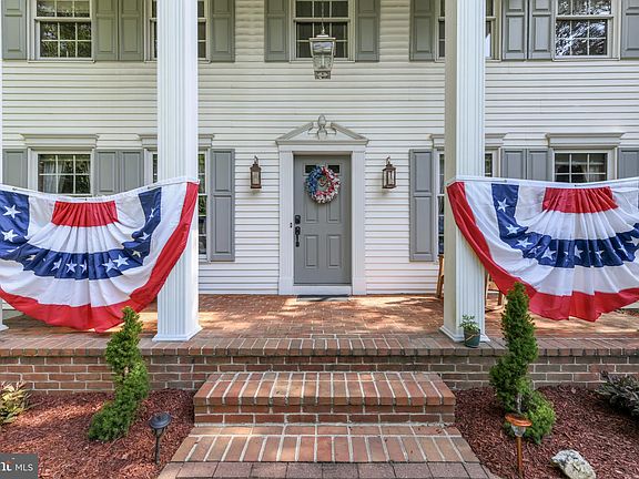 58 Highland Dr, Fleetwood, PA 19522 | Zillow