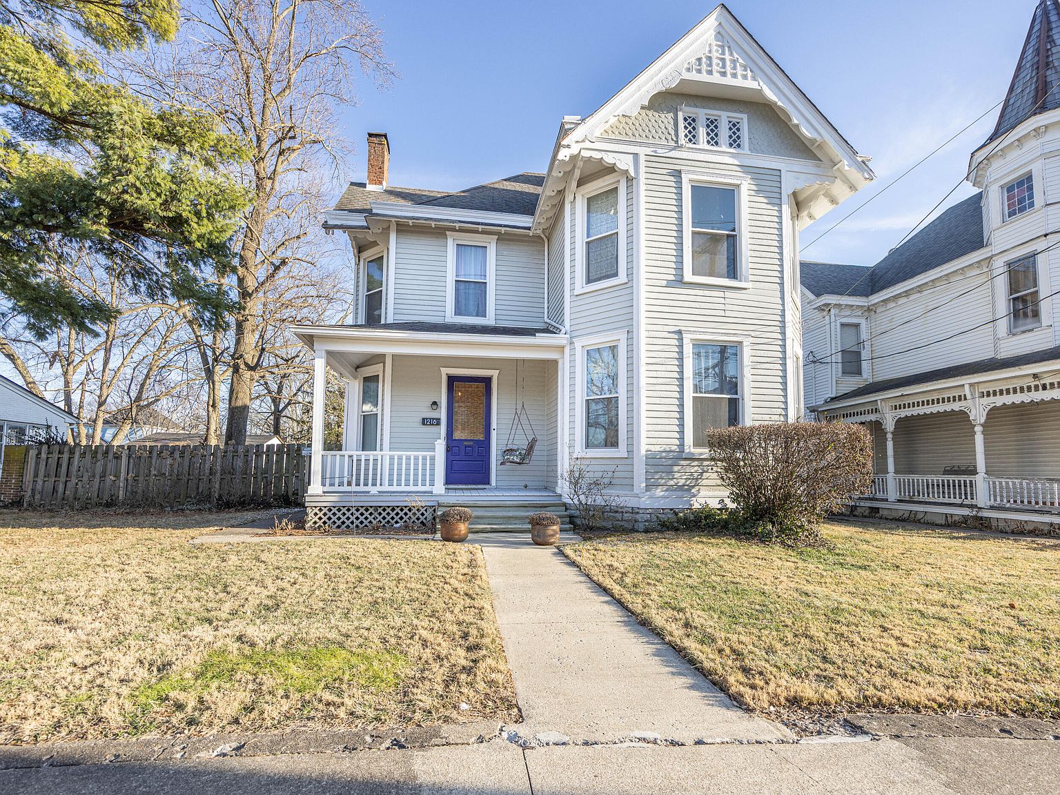 1216 Main St, Paris, KY 40361 | Zillow