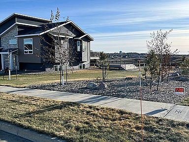 1717 Prairie Hawk Dr, Bismarck, ND 58503 | Zillow