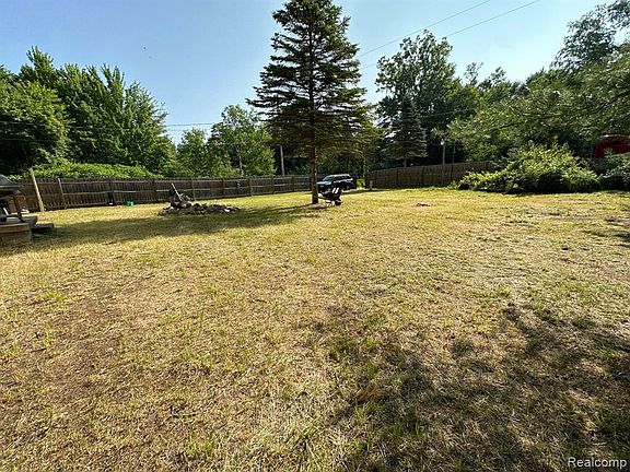 13310 Bueche Rd, Montrose, MI 48457 | MLS #20240050227 | Zillow