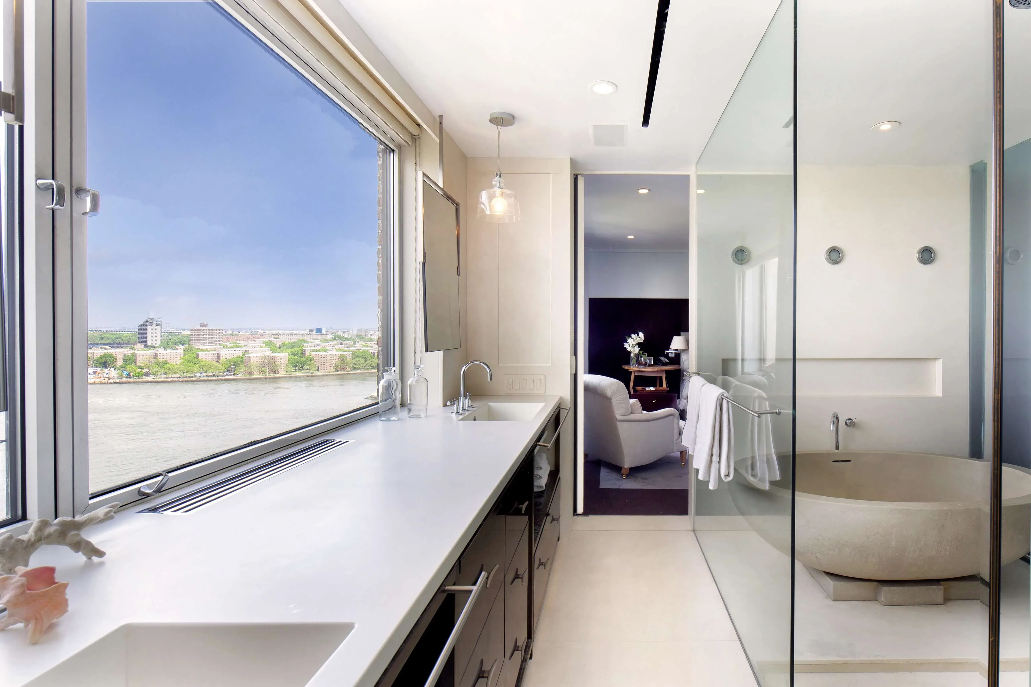 10 Gracie Square #10G in Yorkville, Manhattan | StreetEasy