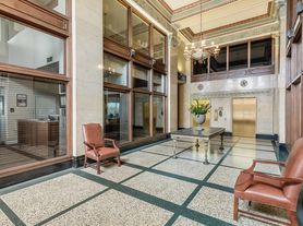 Shrine Building Apts Apartment Rentals - Memphis, TN | Zillow