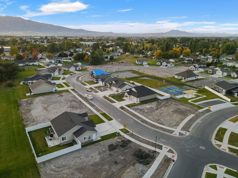 Ridgeline Park - Nibley (Active Adult) by Visionary Homes in Nibley UT ...