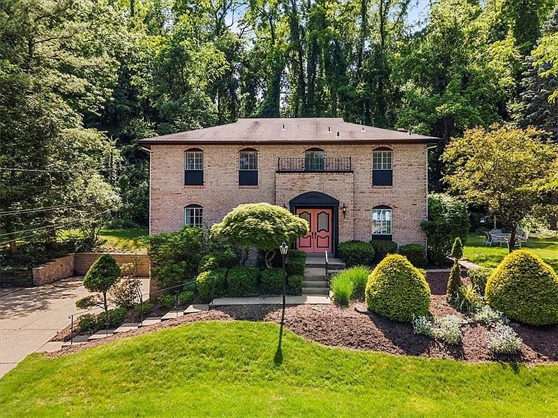 2006 Garrick Dr, Pittsburgh, PA 15235 | Zillow