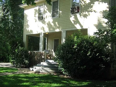 925 Chestnut St Chico CA | Zillow