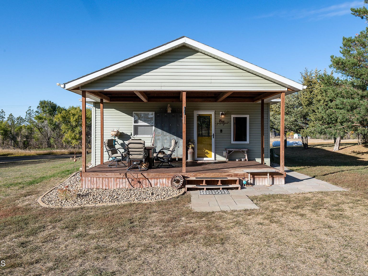 22 Main Ave S, Leith, ND 58529 | Zillow