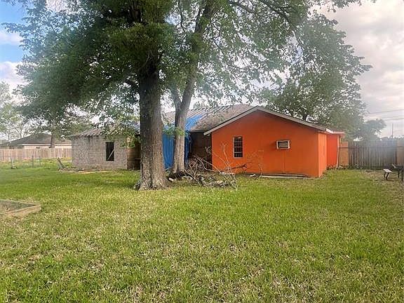 11110 Homestead Rd, Houston, TX 77016 | Zillow