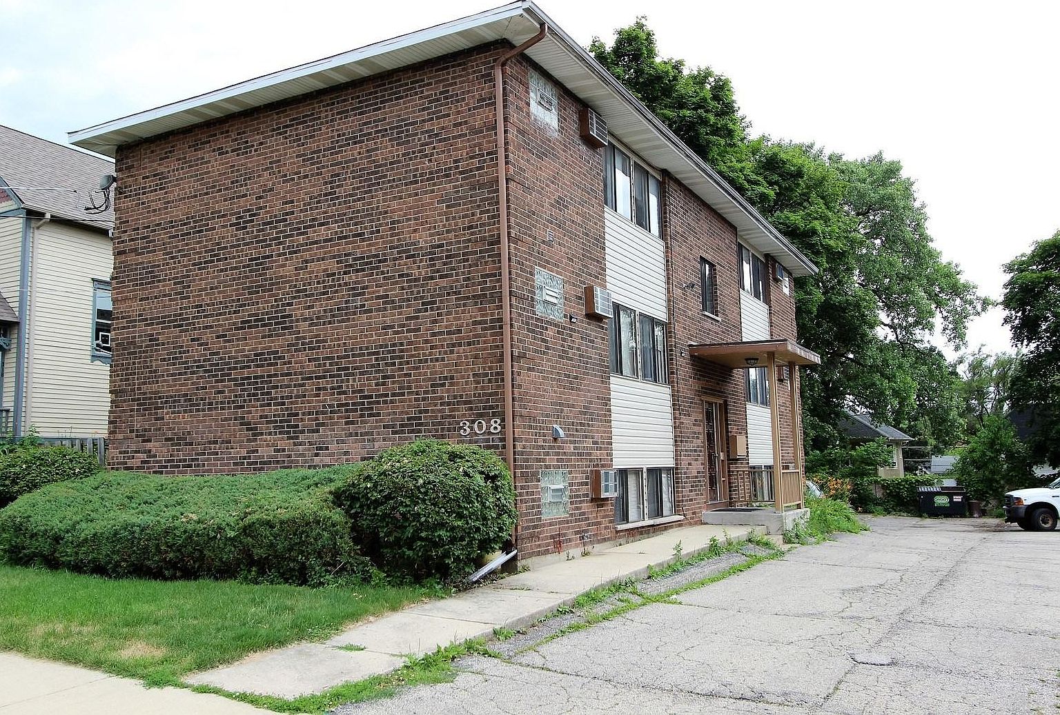 308 South St APT 2S, Elgin, IL 60123 | Zillow