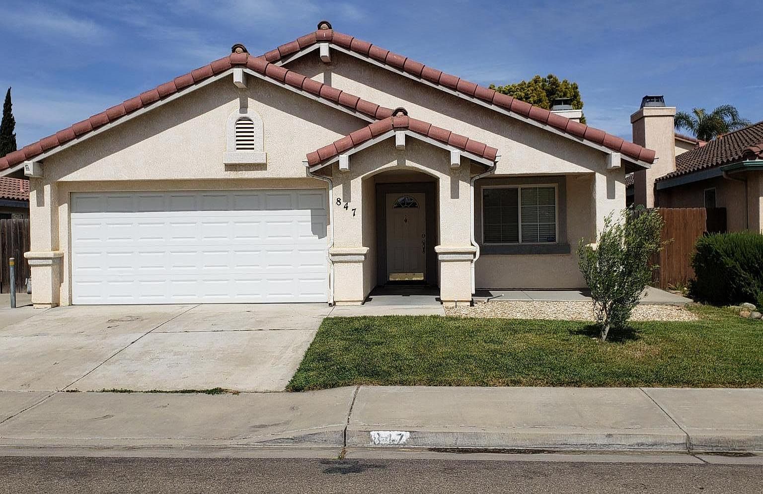 847 E Paden St, Santa Maria, CA 93454 | Zillow