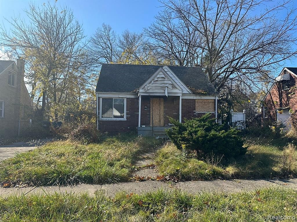 1304 Helen St, Inkster, MI 48141 | Zillow
