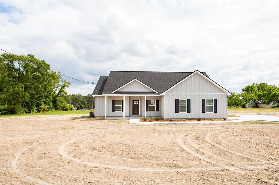 3611 Tanner Ln, Waycross, GA 31503 | MLS #34839 | Zillow