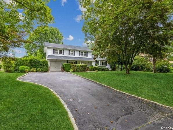 Commack Real Estate - Commack NY Homes For Sale | Zillow