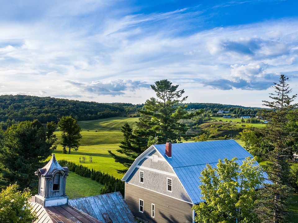 527 Main Street, Enosburg, VT 05450 | Zillow