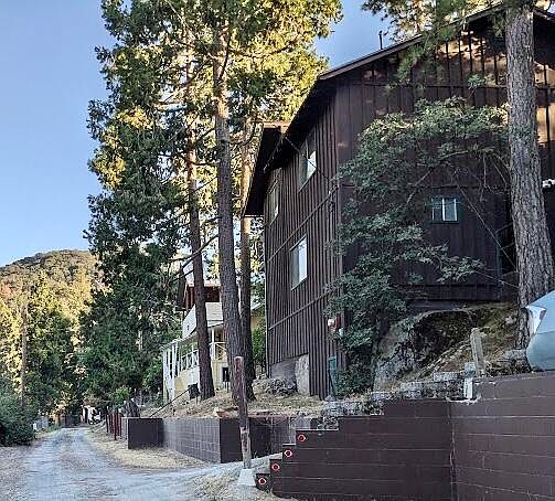 265 Fern Place, California Hot Springs, CA 93207 | MLS #225039 | Zillow